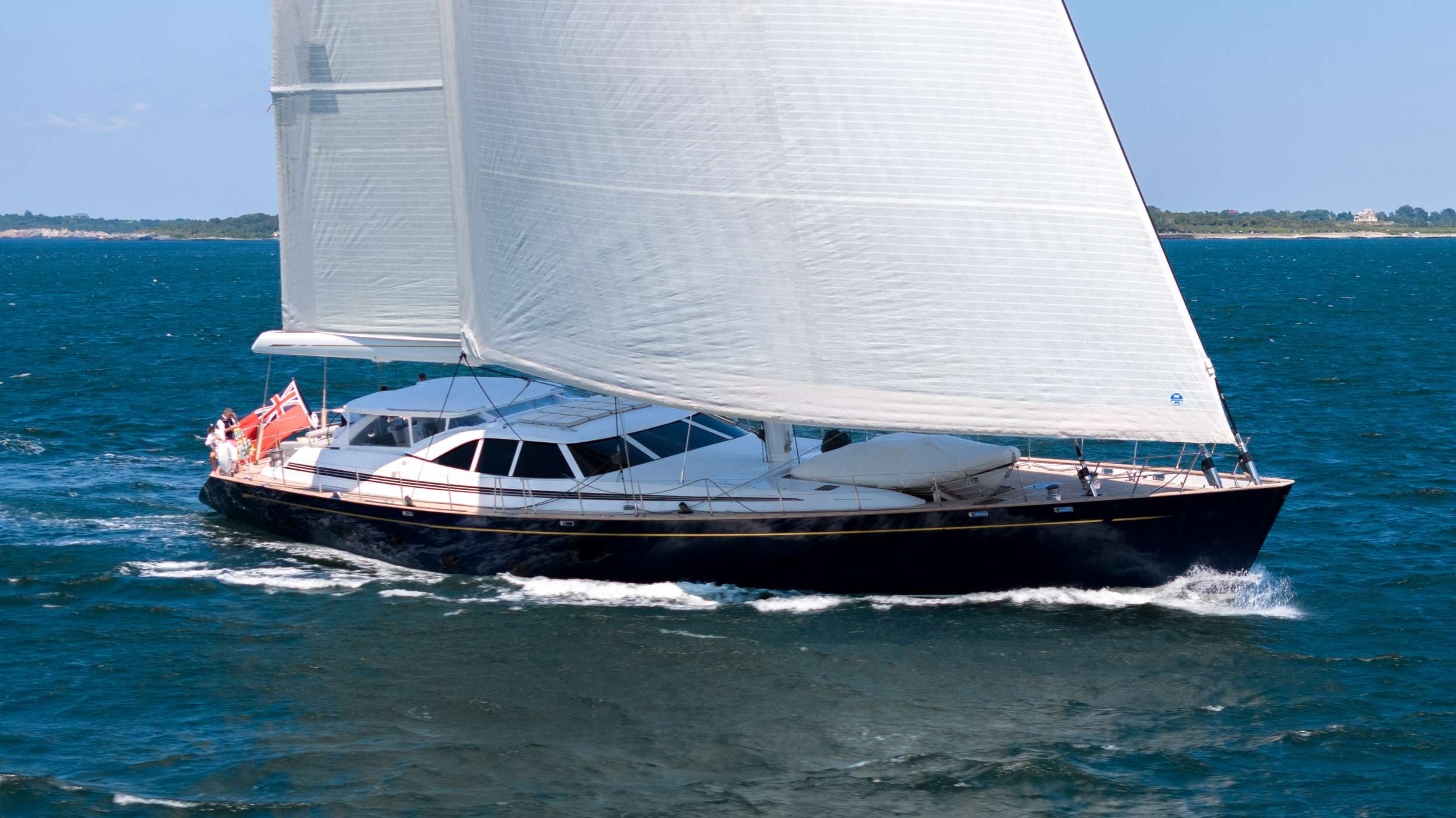 Yacht: ANEMOI - Photo Tour