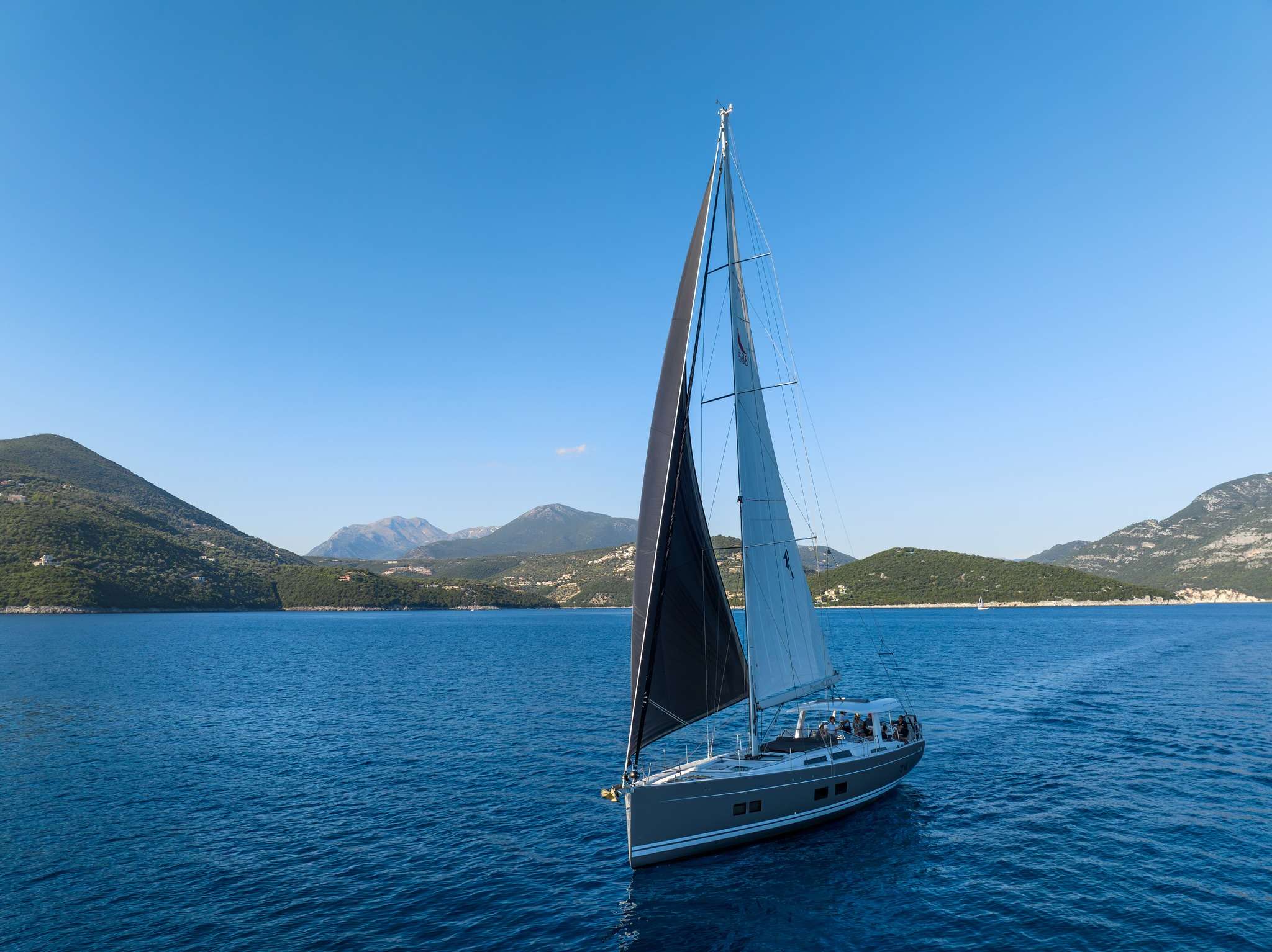 Yacht: PRINCESS MELODY - Photo Tour