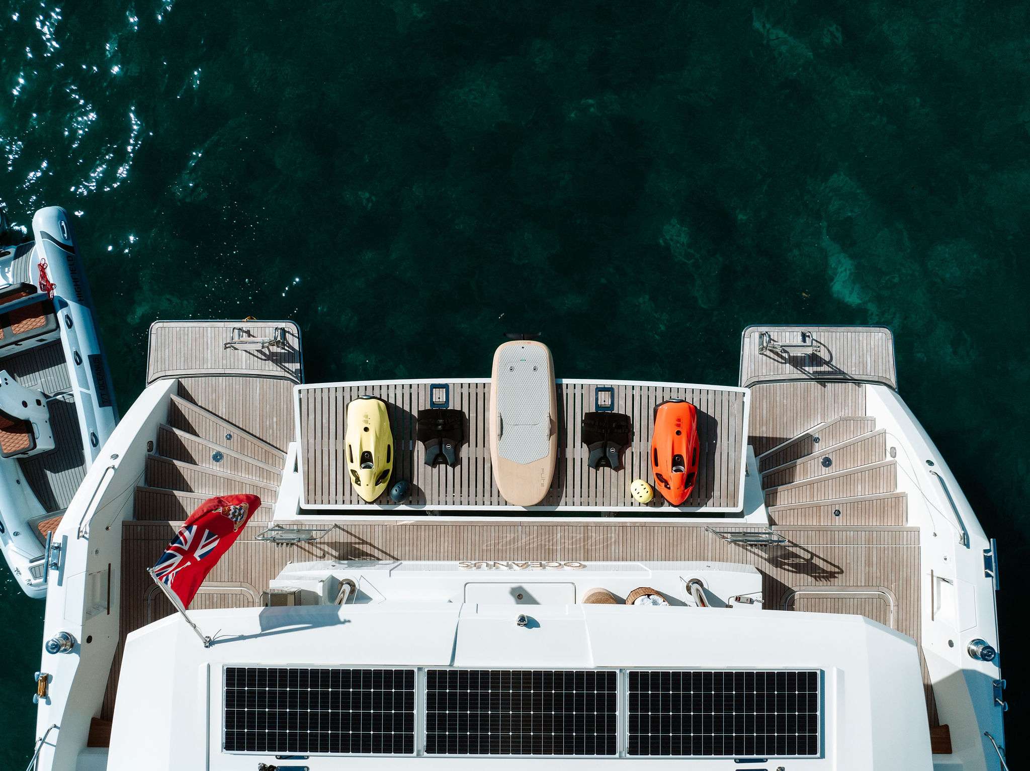 Yacht: OCEANUS - Photo Tour