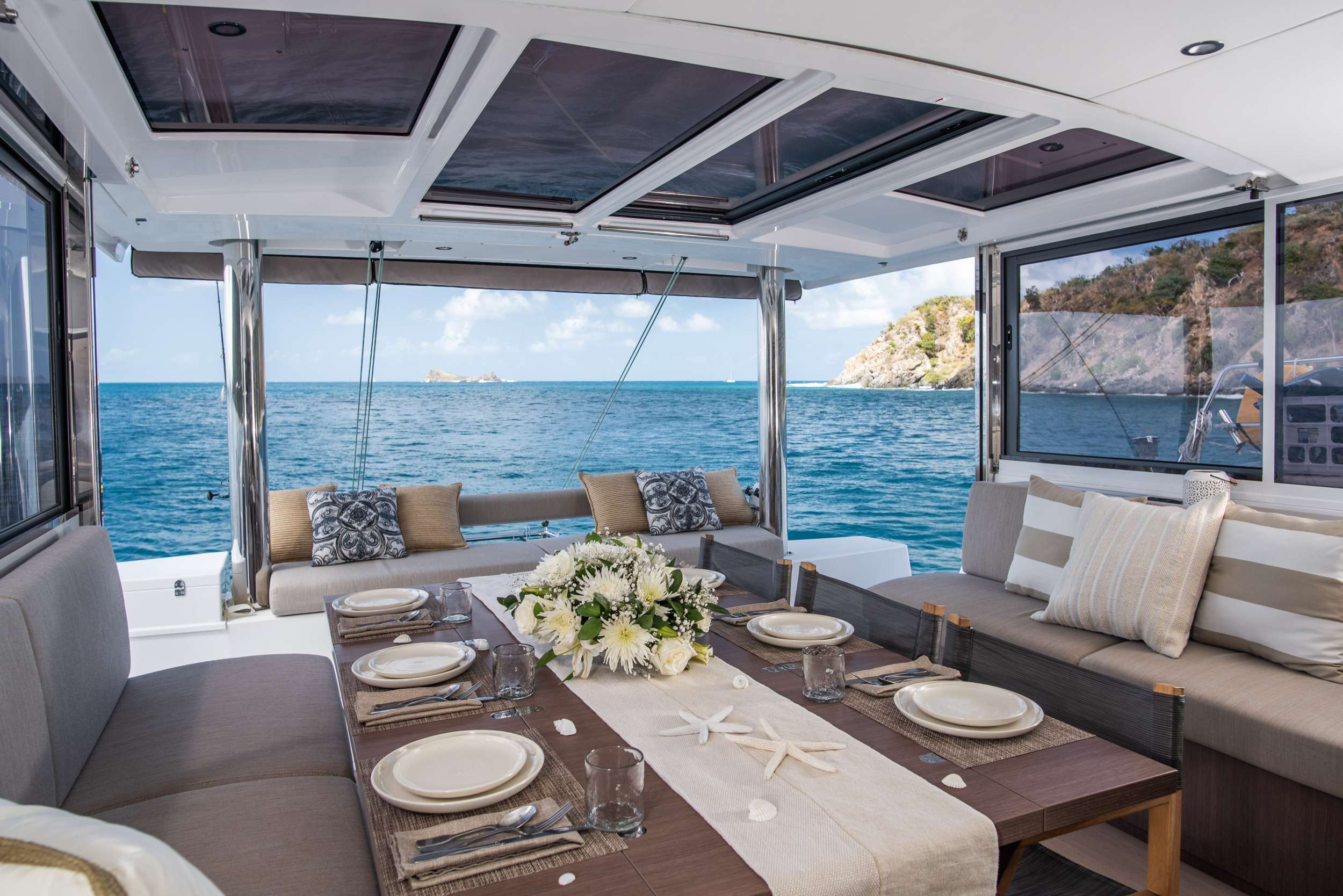 Yacht: OCEANA - Photo Tour