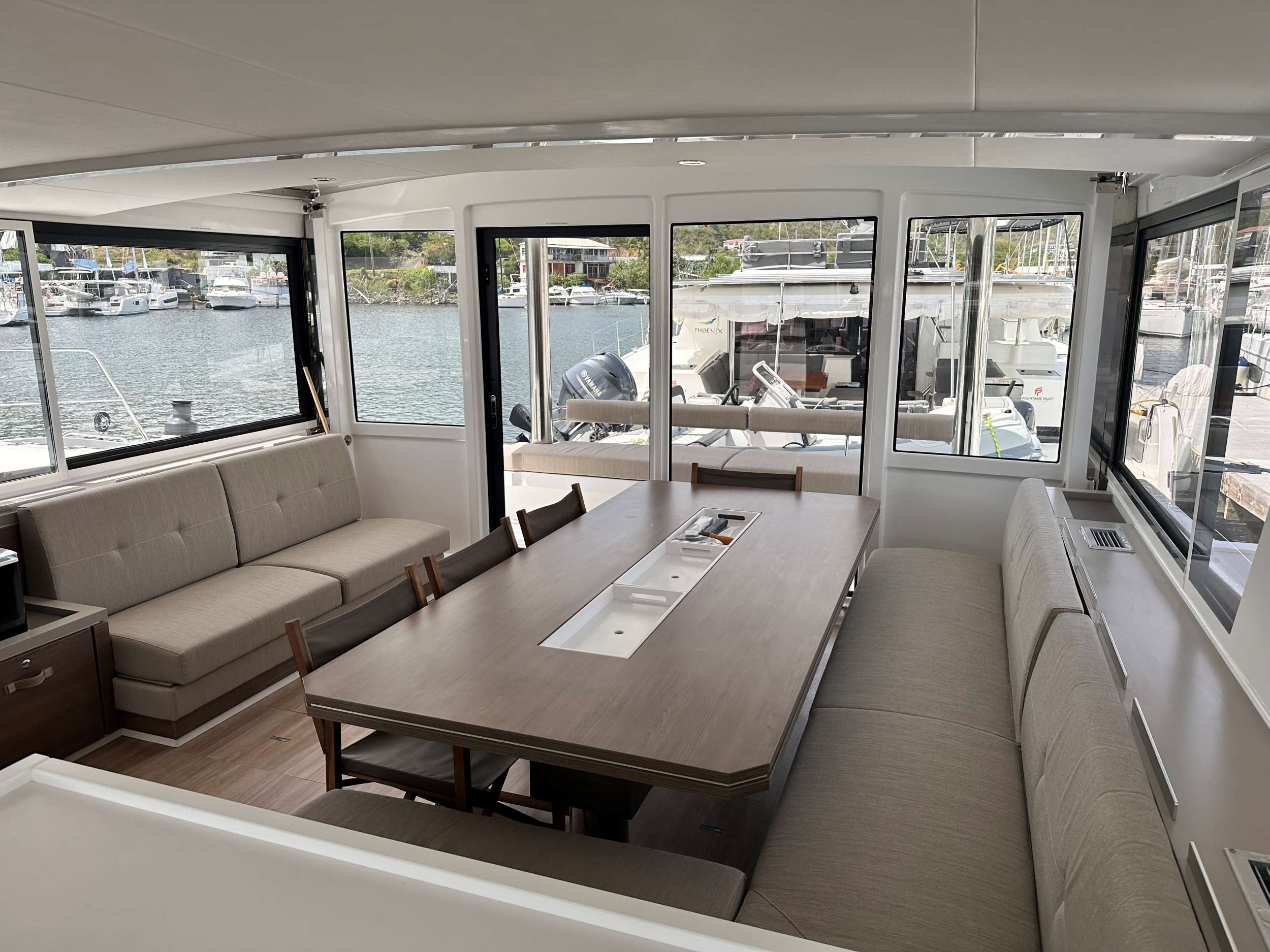 Yacht: DANTE - Photo Tour
