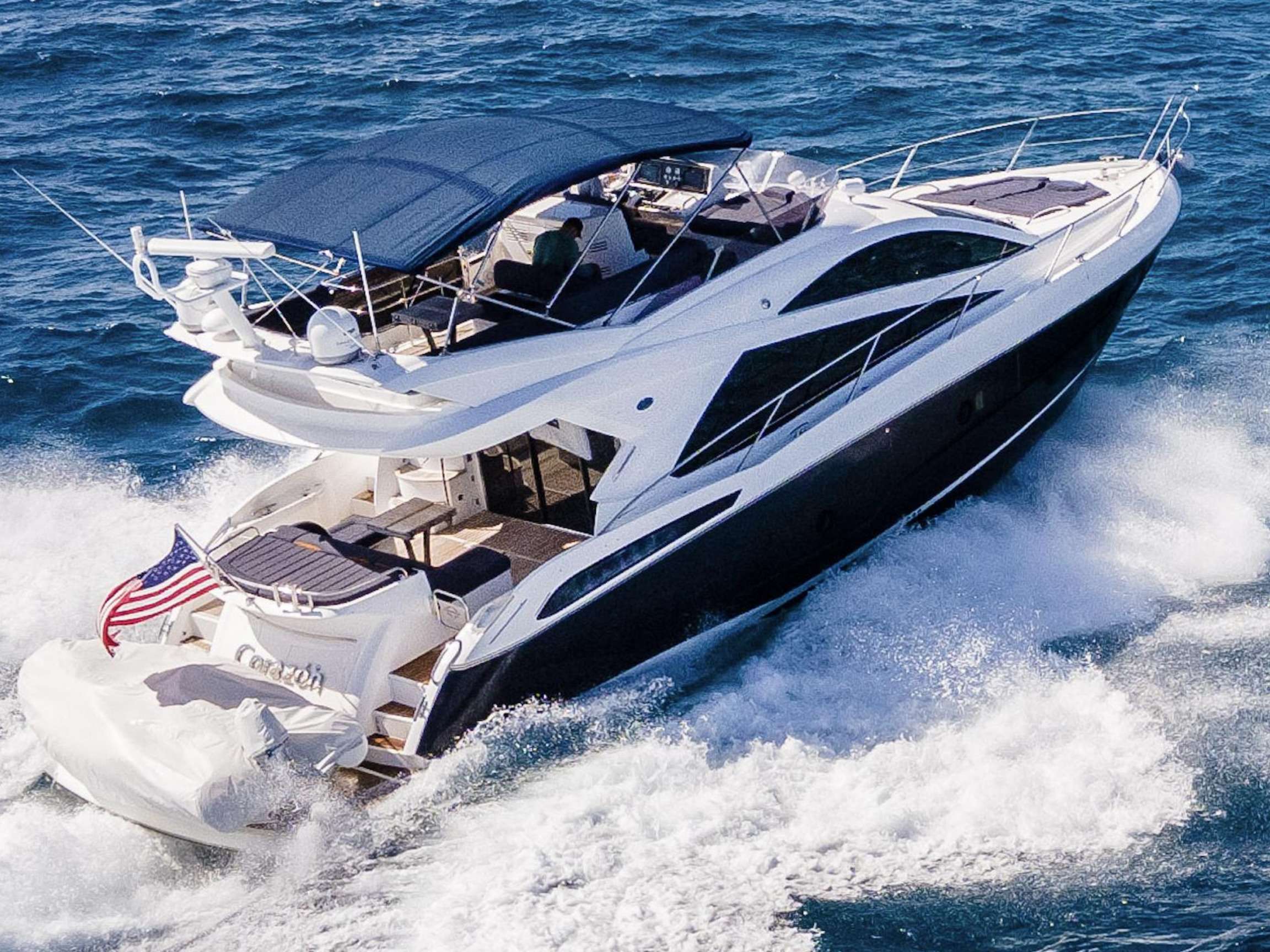 Yacht: INVICTUS - Photo Tour