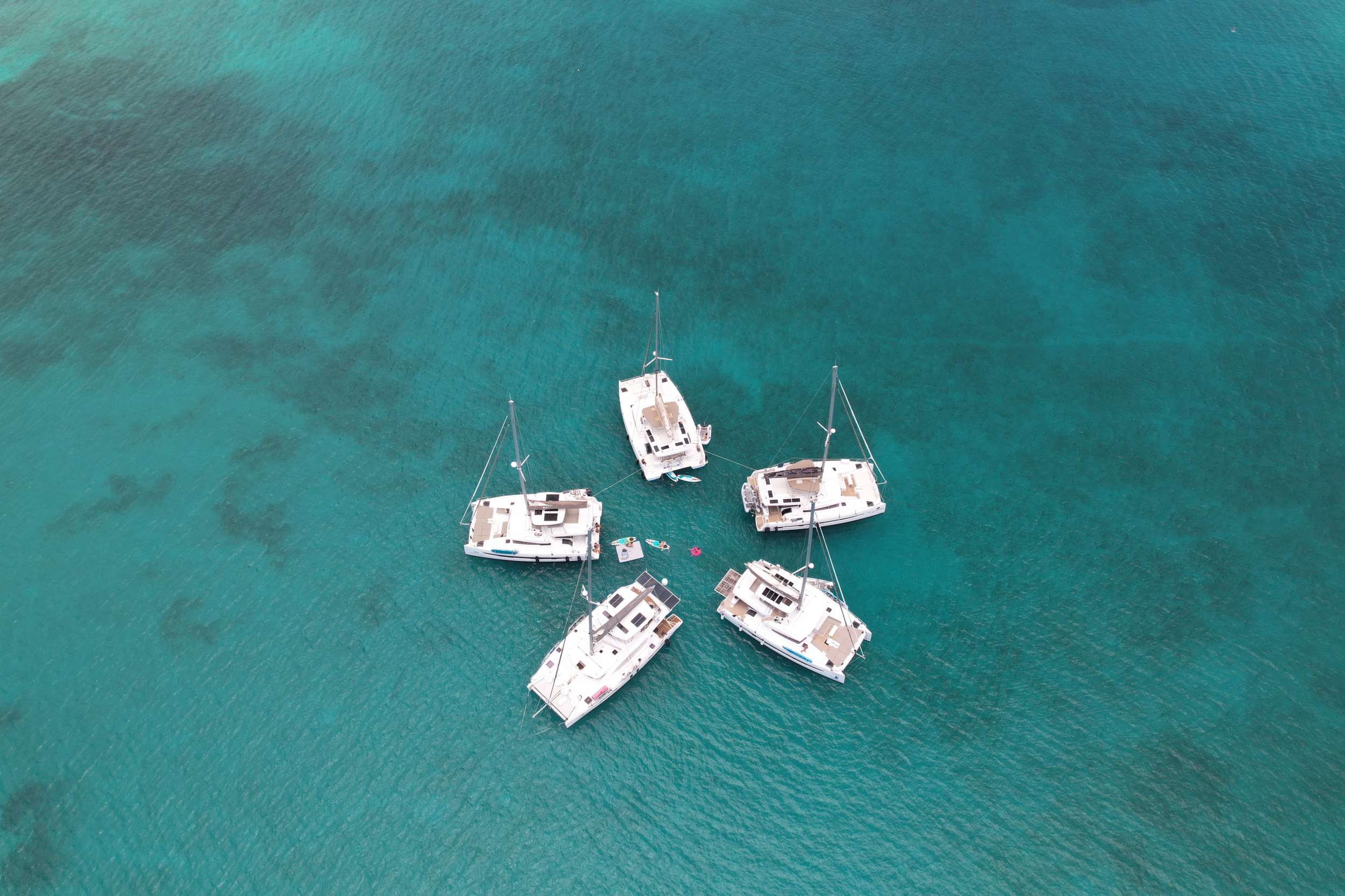 Yacht: WINDWARD - Overview